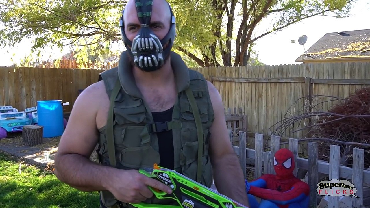 She Hulk vs Bane Spiderman Black Panther Killer Clown Enter The Matrix ...