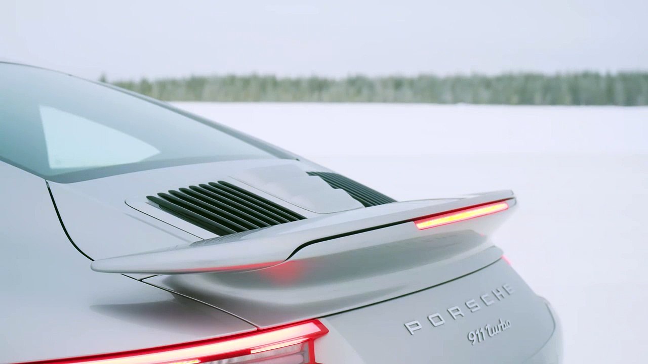 porsche-911-turbo-vs-gt3-rs-vs-cayman-ice-review-feat-walter-video