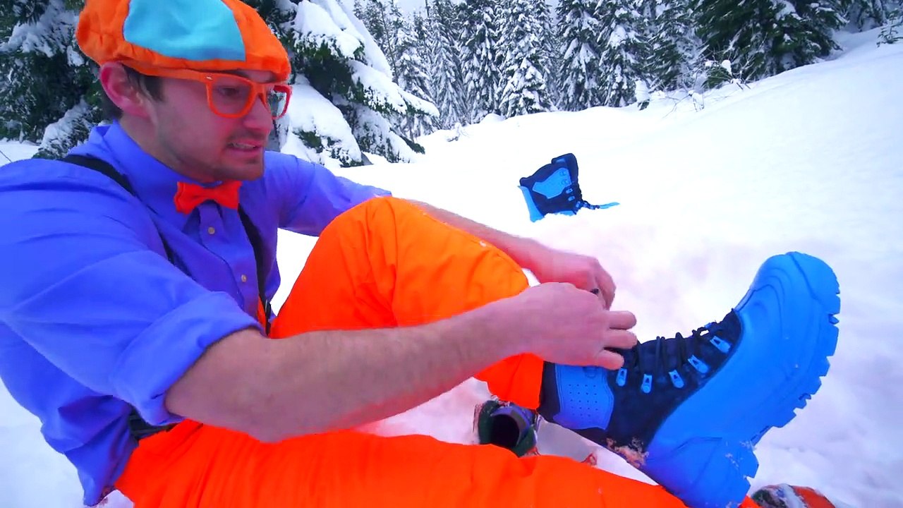 Winter Blippi Video _ Play Time in the Snow with Snowmobile-J_pKNAl ...