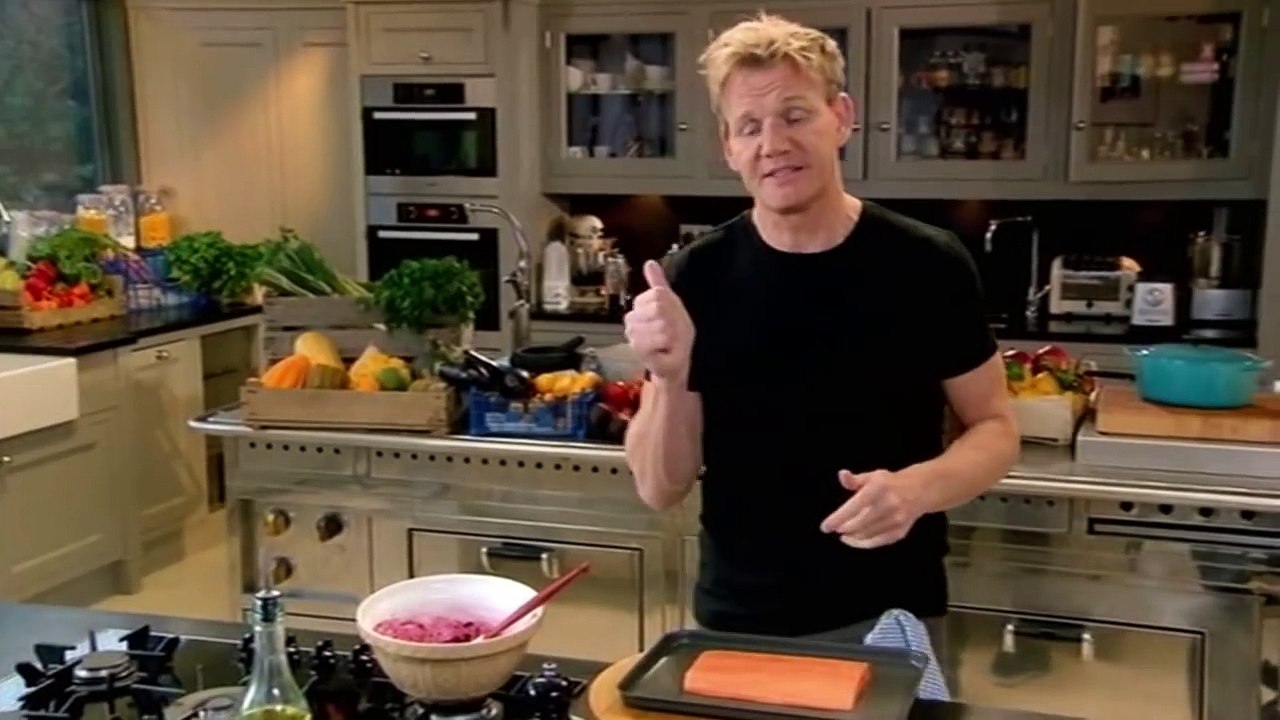 Beetroot Cured Salmon | Gordon Ramsay - video Dailymotion