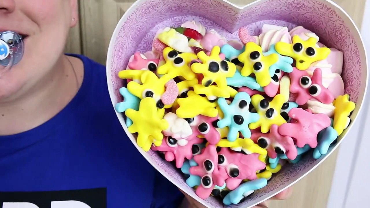 Bad Baby Giant Valentines Cake & Candy Challenge Victoria Annabelle Toy ...