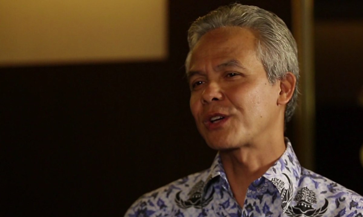 Ganjar Pranowo Baper dijadikan Meme? - Video Dailymotion