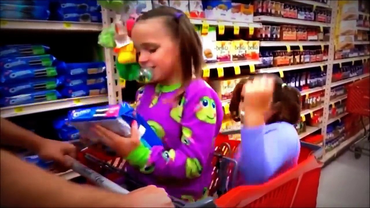 Bad Baby Toy Freaks Real Food Fight Victoria and Annabelle Bad Baby ...