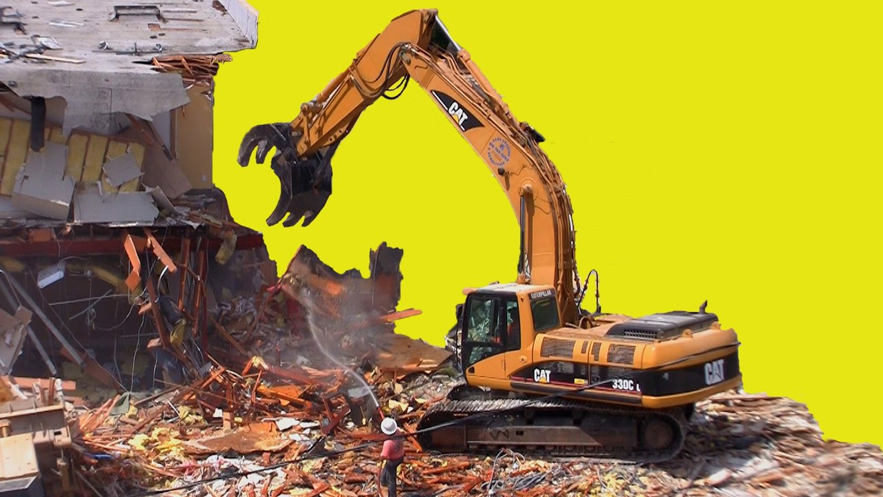 Amazing accidents fails videos of heavy construction equipment ...