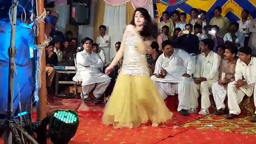 Madam Talash Dance (Ch Aoun Muhammad Shadi) - video dailymotion