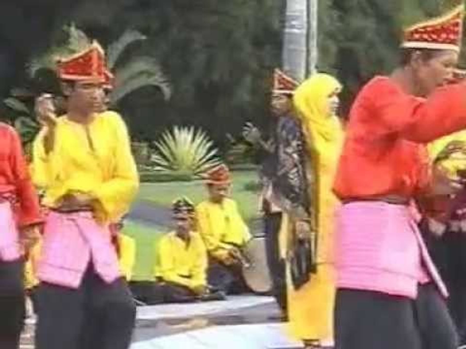 Kesenian Minang Randai - Rambun Pamenan Seri 4 [Official Video] - Vidéo ...