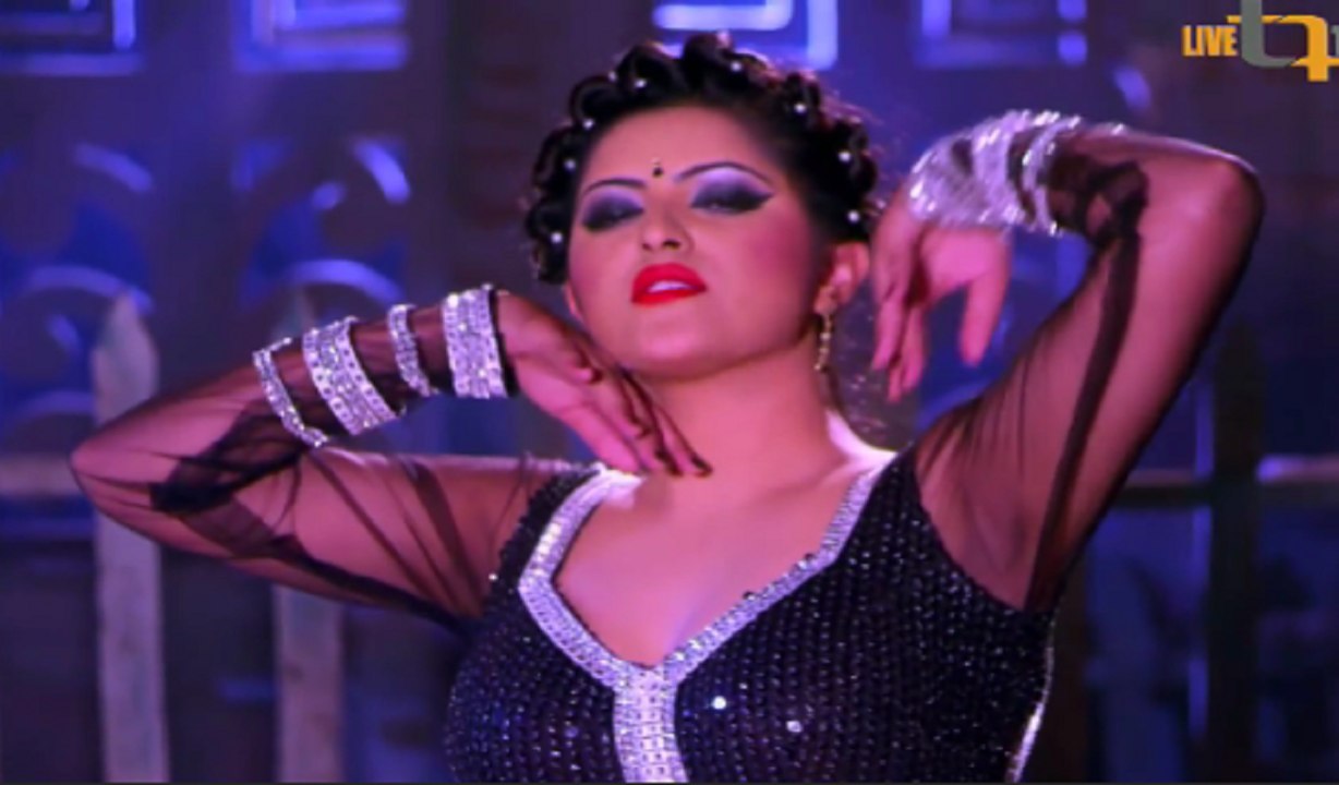 অপরুপা সুন্দরী | Aporupa Sundhori | Porimoni | Bangla Movie Item Song | SK Entertainment - video ...