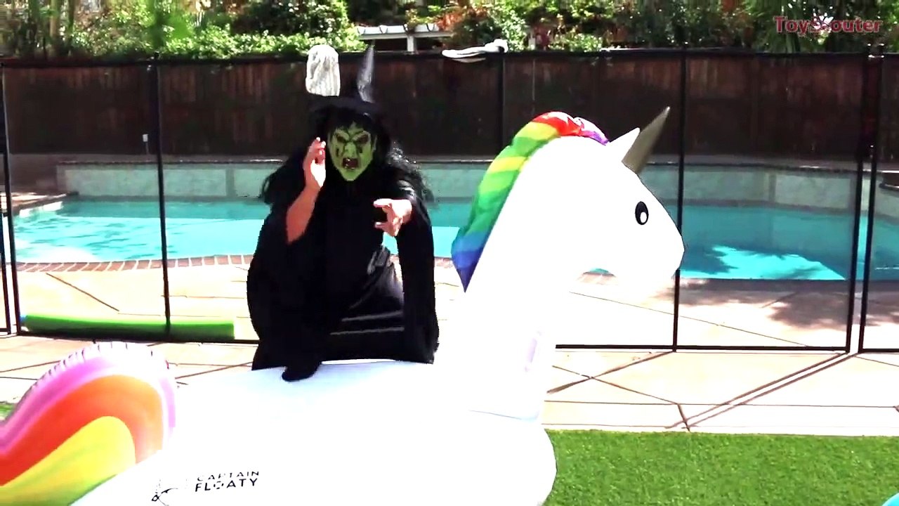 Frozen Elsa BABY Poop VS Syringe! w_ Spiderman PAW Patrol Chase ...