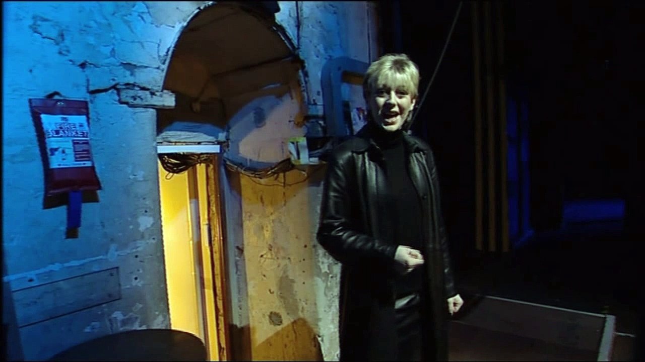 Most Haunted Series 1 Episode 10 Drury Lane Theatre - video Dailymotion