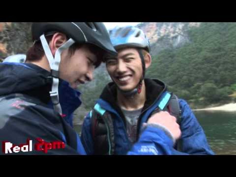 [Real 2PM] Cass 광고촬영(Cass Behind the Scenes) - 동영상 Dailymotion