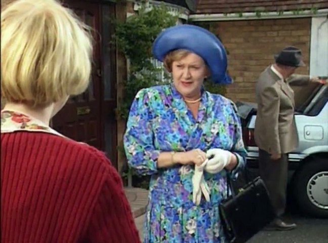 Keeping up appearances Season 1 by Melanie Tomic - Dailymotion
