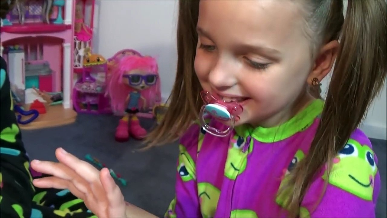 Bad Baby Face Tattoo Fail Victoria & Annabelle Toy Freaks Family ...