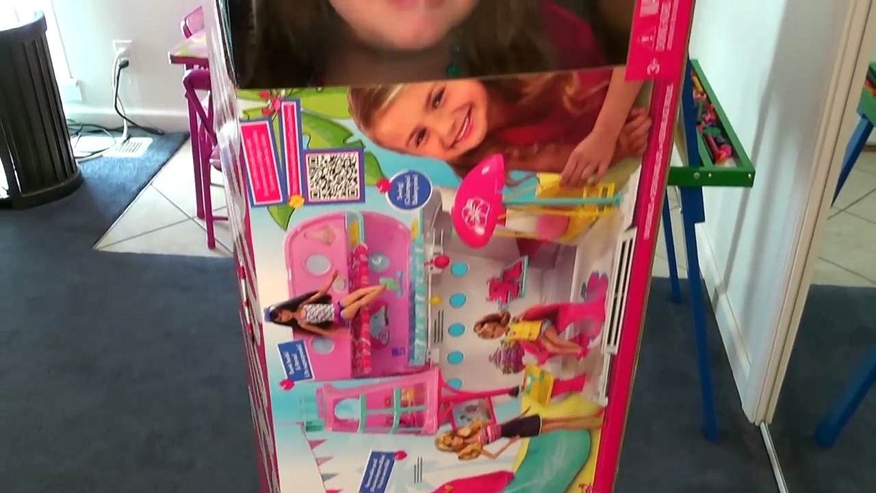 Hilarious Ending to the Girls Playing In a Giant Barbie Box Baby Barbie ...