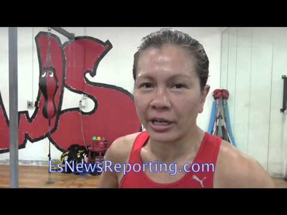Female Pro BOXER , MMA & Muay Thai Fighter - EsNews Boxing - video ...