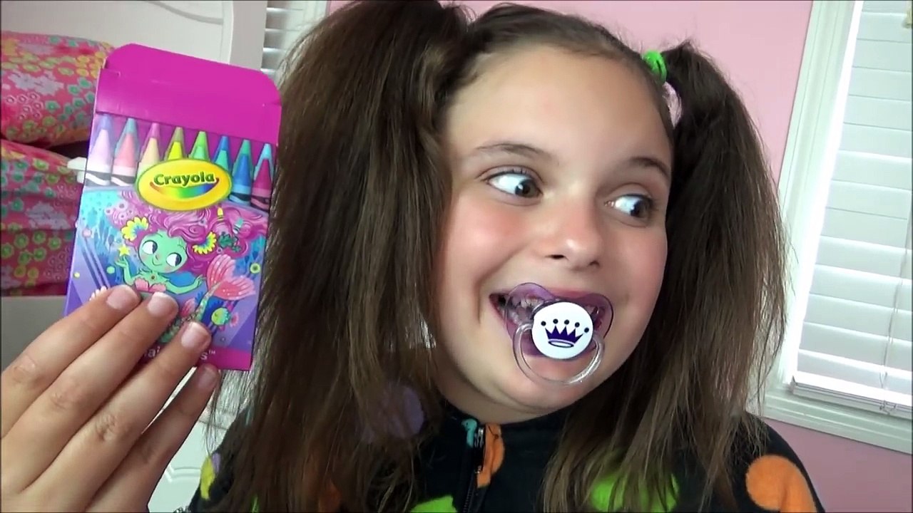Bad Baby Sitter Minnie vs Victoria Prank Annabelle Eats Crayons Toy ...