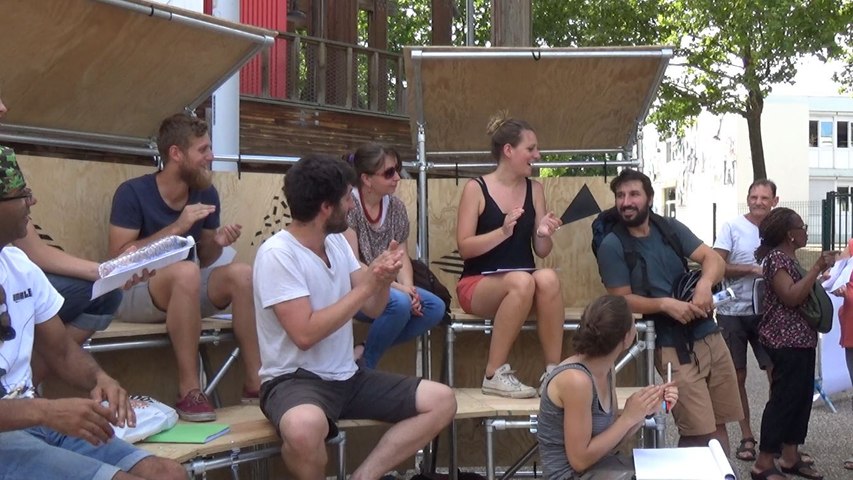 Vidéos de Aux Clics Citoyens - Dailymotion