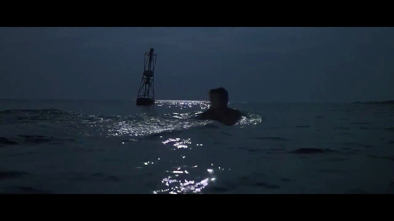 Jaws First Scene Steven Spielberg - video Dailymotion