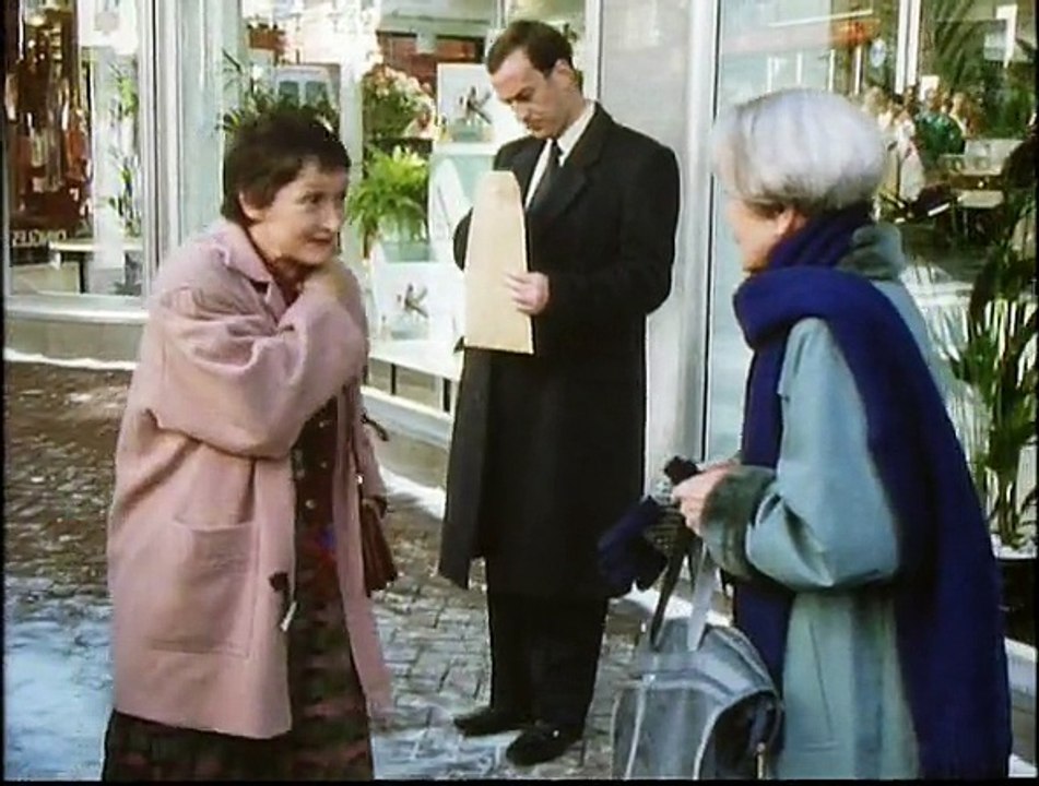 One Foot S05 E01 The Man Who Blew Away - Dailymotion Video