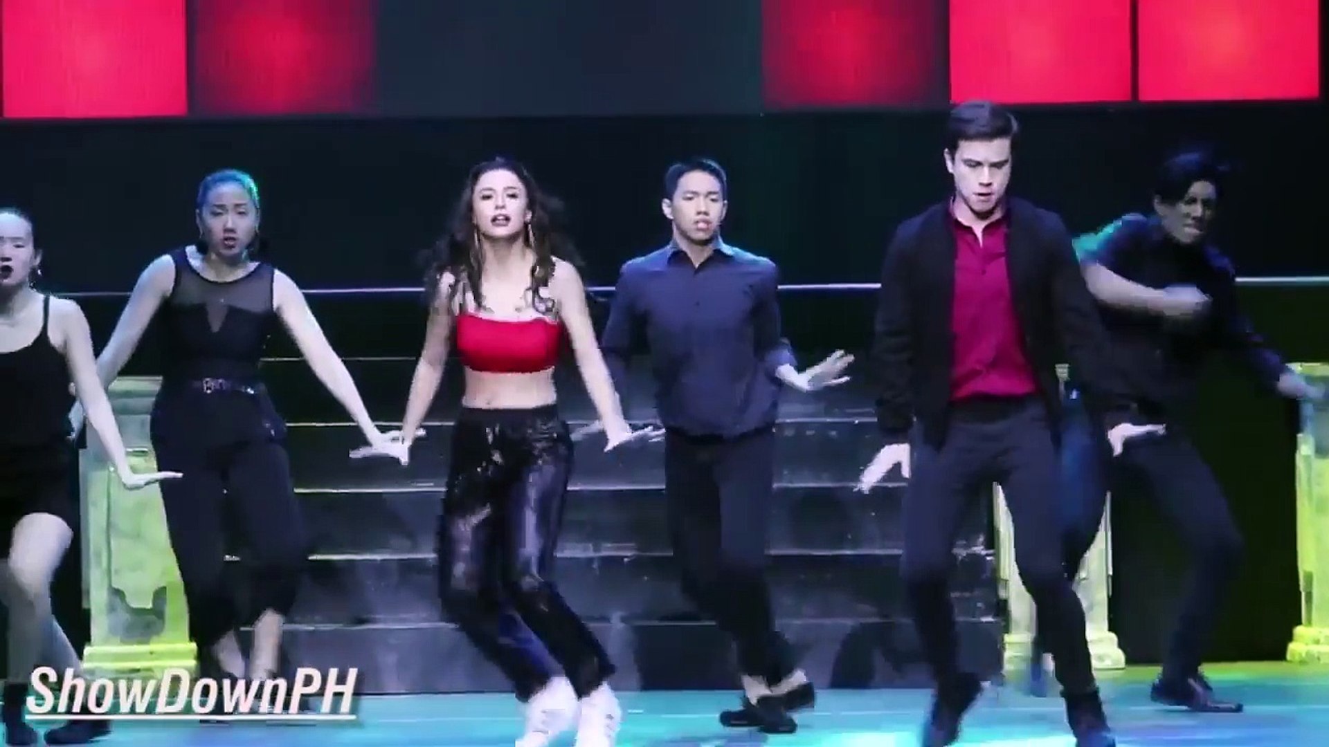 Yassi Pressman Dancing