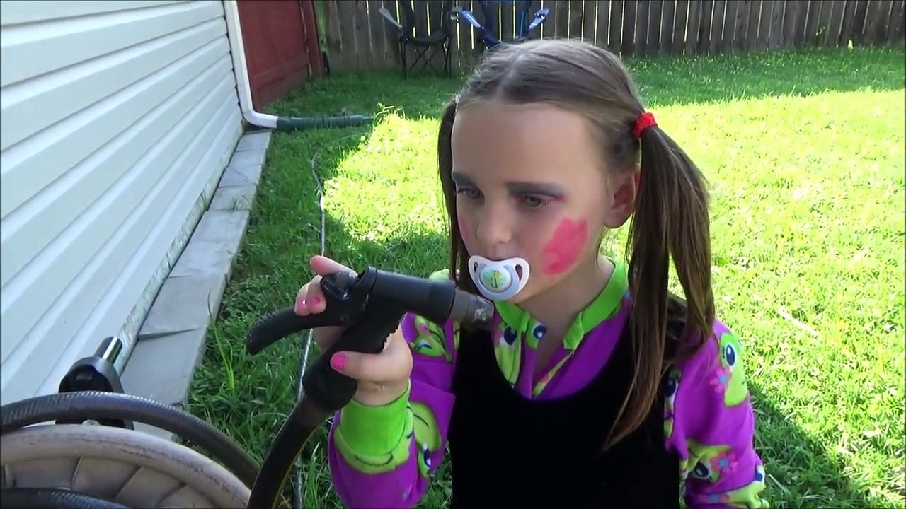 Bad Baby Annabelle Make Up Fail Vs Victoria Toy Freaks Family Hidden ...
