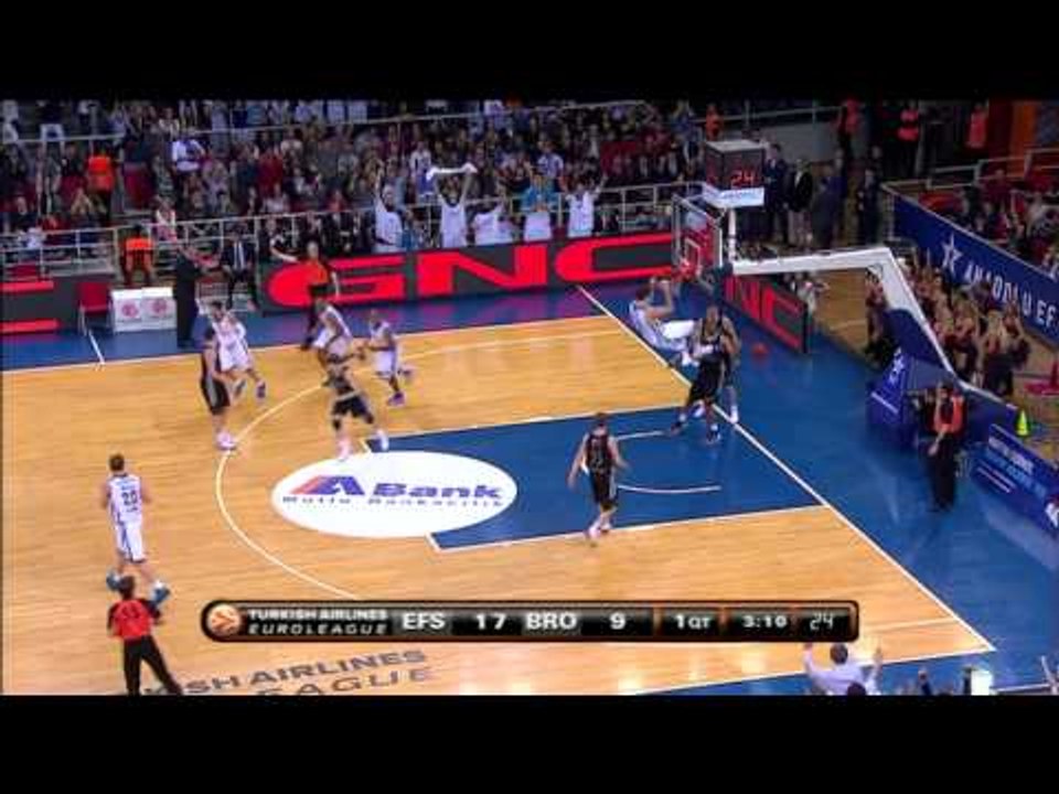 Dunk of the Night: Stanko Barac, Anadolu Efes Istanbul - video Dailymotion