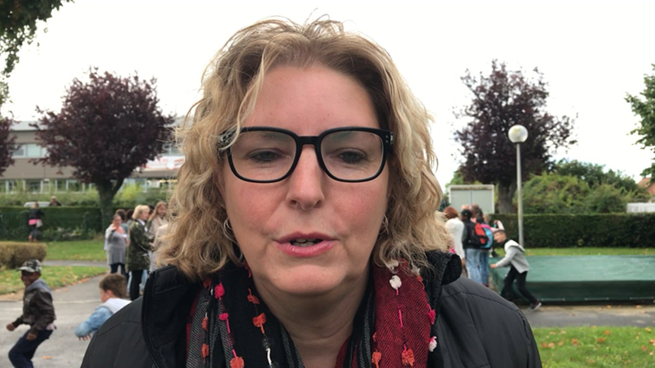 Rentrée scolaire perturbée à l'école Eustache-Restout - Vidéo Dailymotion