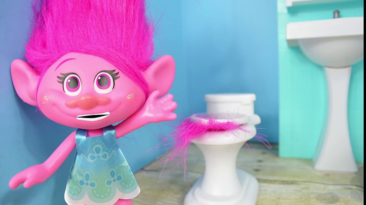 Mommy Trolls Poppy And Baby Trolls Bath Time! Baby Trolls Hide N Seek ...