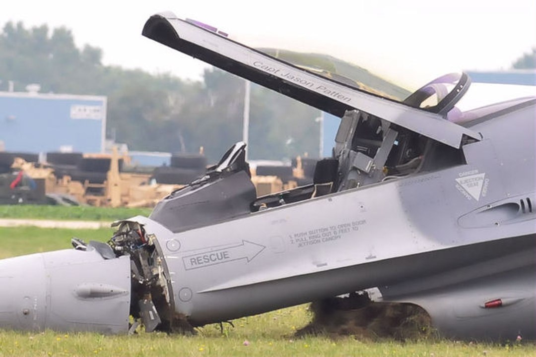 F16 Crash - video Dailymotion