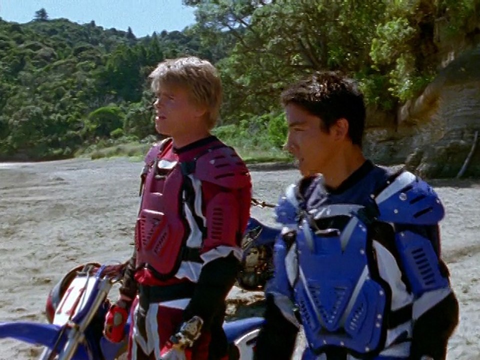 Power Rangers - 11x12 - Return Of Thunder (4) - video Dailymotion