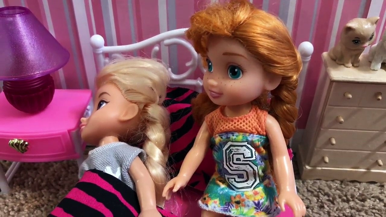 Elsa SICK! Anna helps her! – Видео Dailymotion