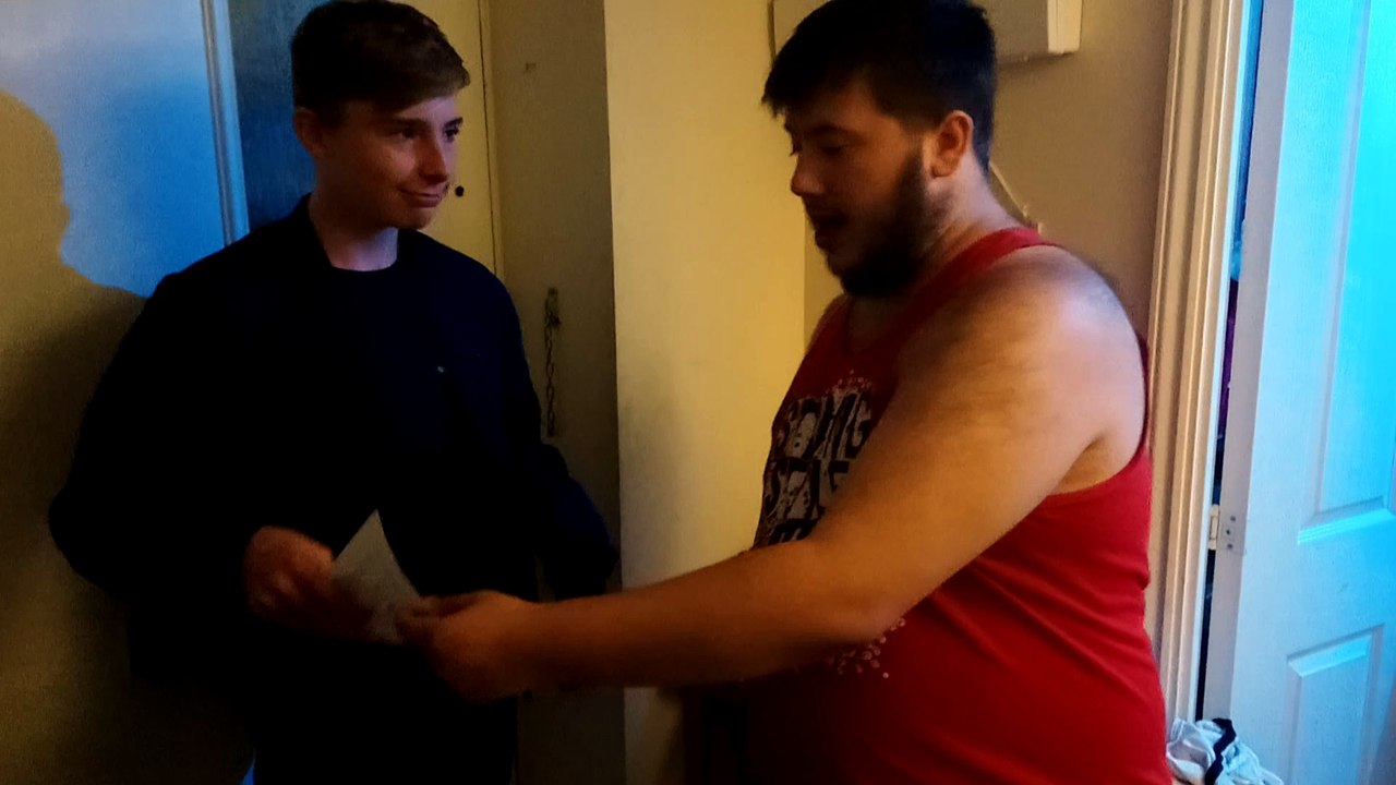 Josh Biddle Receives His MOTM Award From 25/09/17 - video Dailymotion