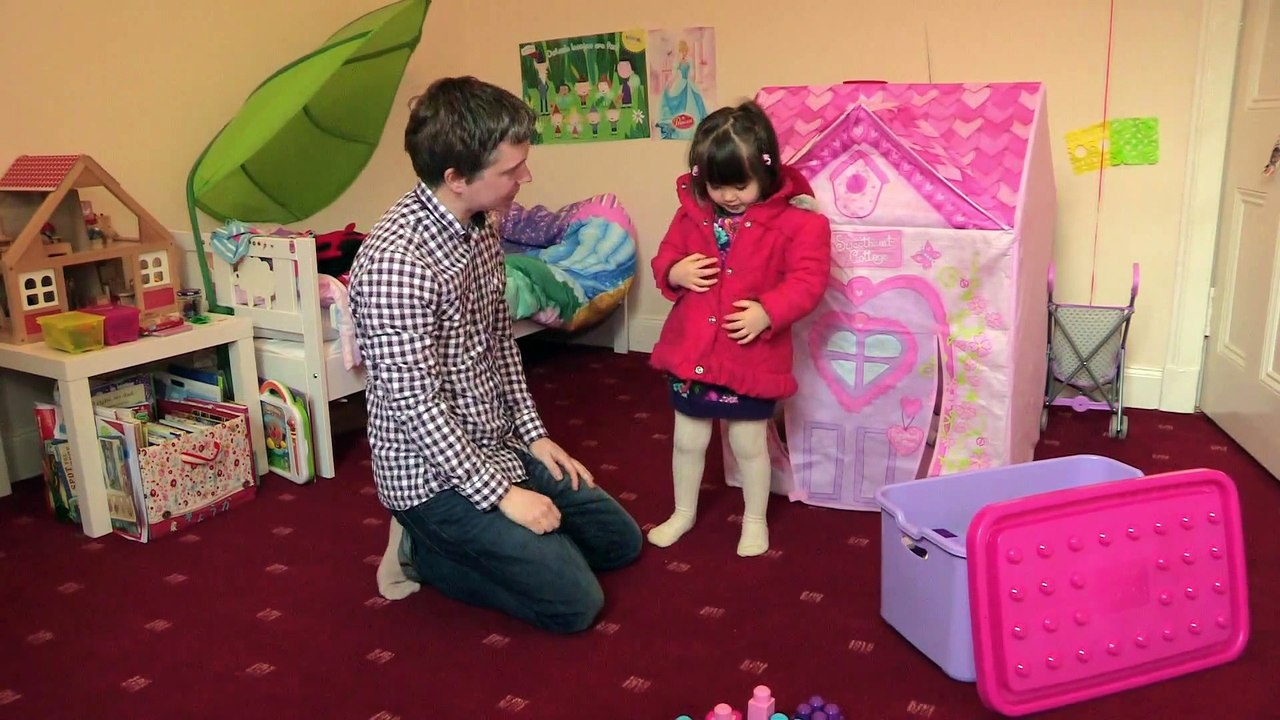 CBeebies Grown-ups Help your child take their first steps to more ...