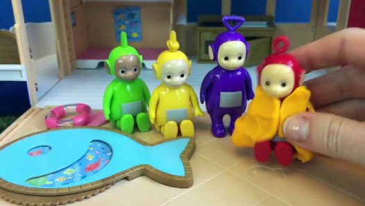 TELETUBBIES Swimming Pool and Slide Calico Critters Boat Toy ...