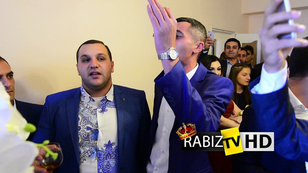 Փեսան, ընկերներն ու հյուրերը գովերգում են չքնաղ հարսիկին ☺♪ EXCLUSIVE ...