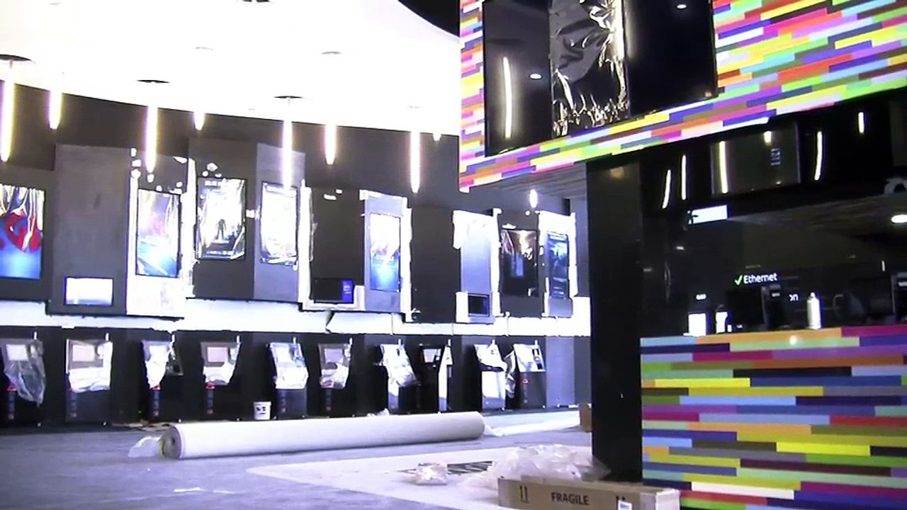 Vitrolles. CGR Studio Lumières fait son ouverture - Vidéo Dailymotion