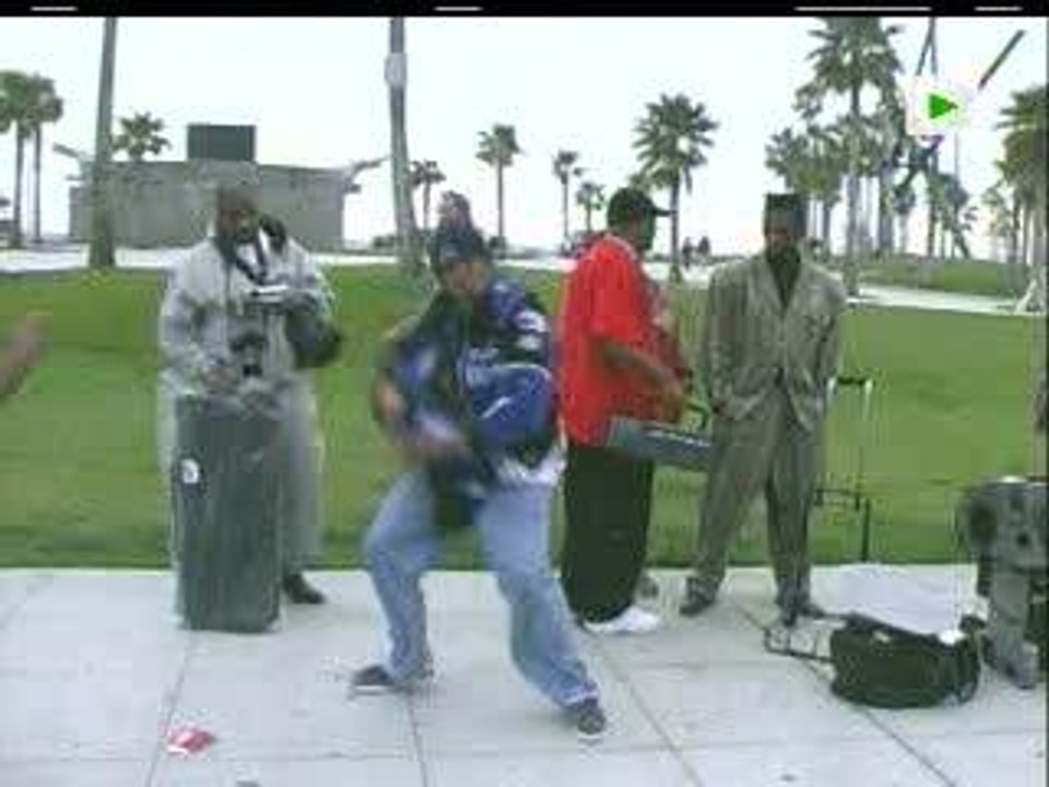 Krump Dance Battle - Vidéo Dailymotion