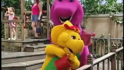 Barney & Friends: Splish! Splash! (Season 7, Episode 19) - Vídeo ...