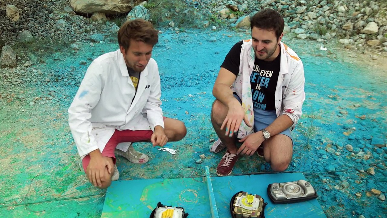 03.25 Airbag Rainbow Explosion in 4K - The Slow Mo Guys - video Dailymotion