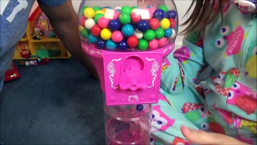 Victoria Annabelle Toy Freaks Hidden Egg top video par Toy Freaks - Bad ...