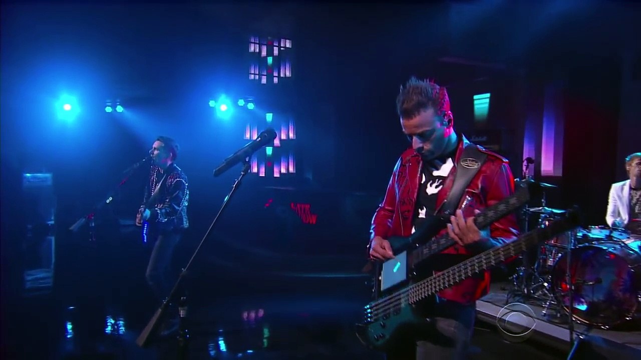 Muse Performs 'Dig Down'-sfOBkL5Hfec - video Dailymotion