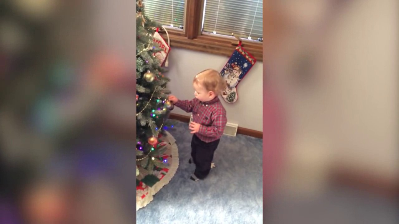 Best CHRISTMAS Fails - Funny Fail Compilation - video Dailymotion