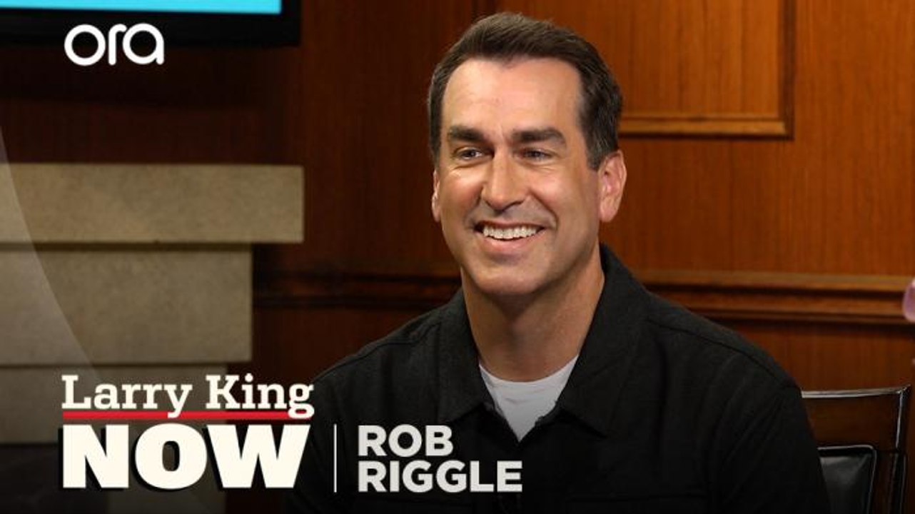 Rob Riggle plays his former military commander in '12 Strong' - video ...