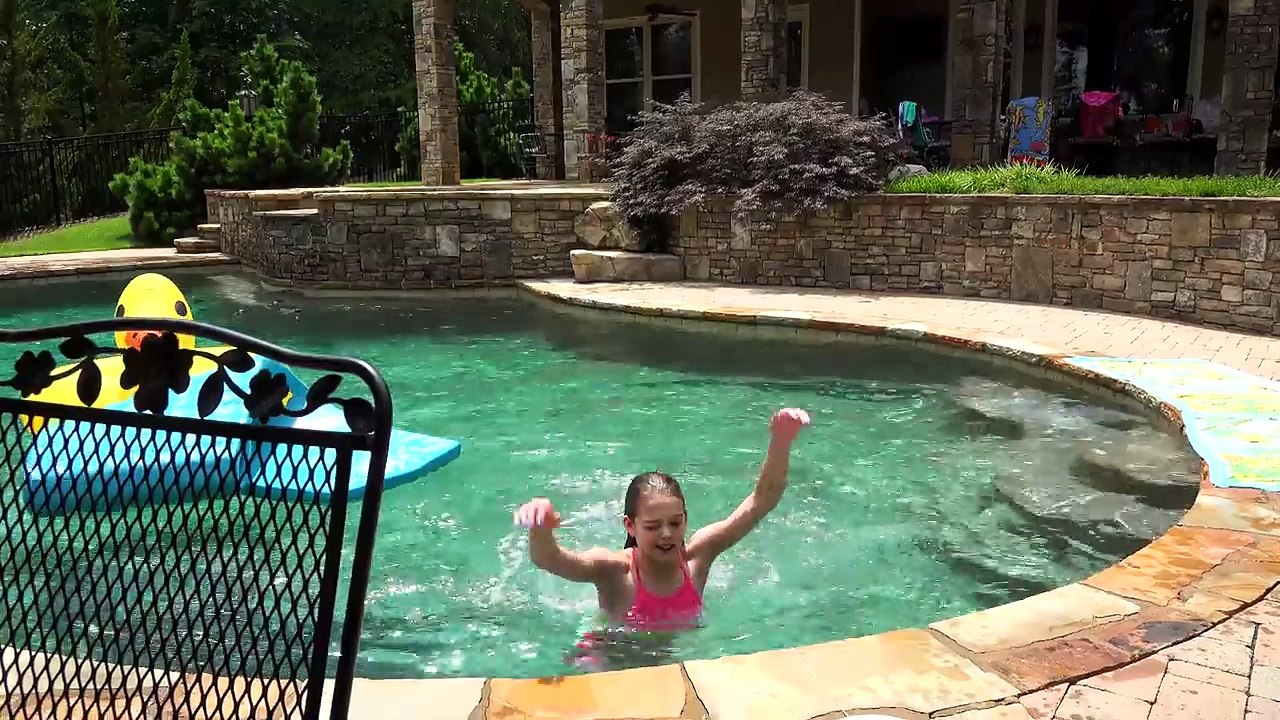 Swimming Pool Pose Challenge | Whitney Bjerken - video Dailymotion