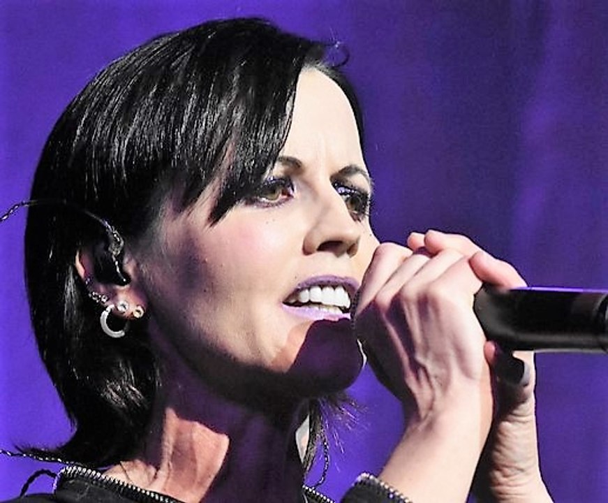 The Cranberries - Zombie 1999 Live Video - video Dailymotion