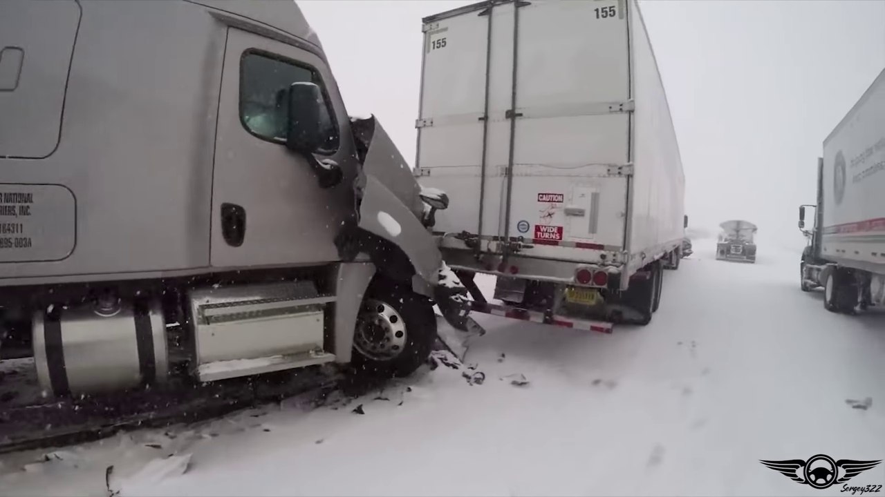 Most Massive and Big Truck Accident. Multi-Vehicle Crash - video ...