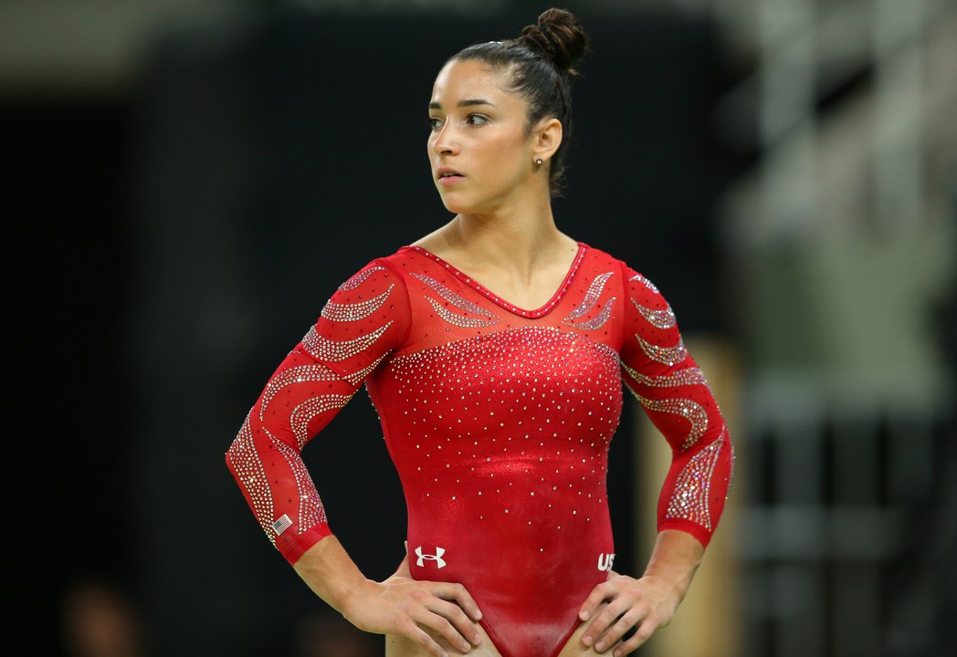Aly Raisman Teams With 'Sports Illustrated' For Inspirational Shoot ...