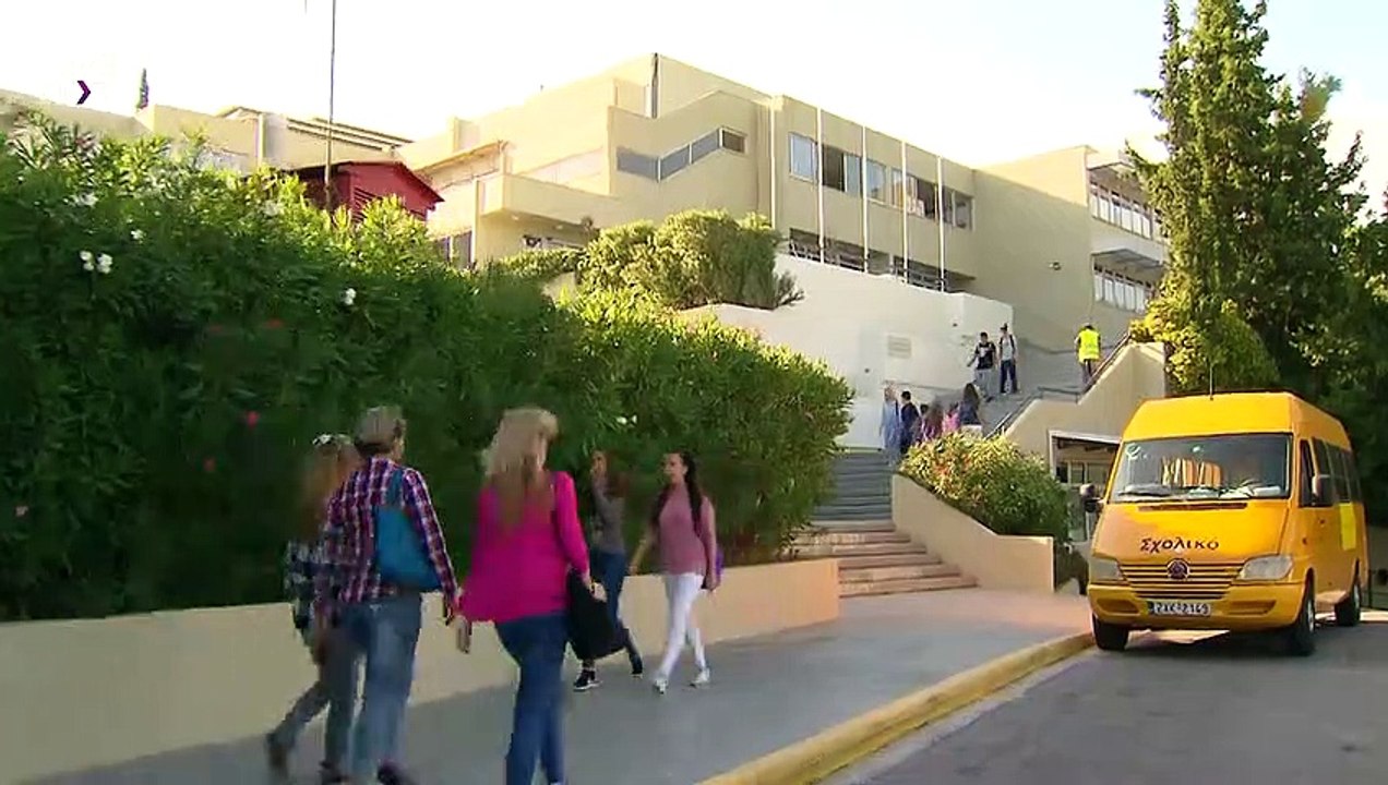 ΚΑΤΙ ΧΩΡΙΣΜΕΝΑ ΠΑΛΙΚΑΡΙΑ - ΕΠΕΙΣΟΔΙΟ 41 _640X480 - video Dailymotion