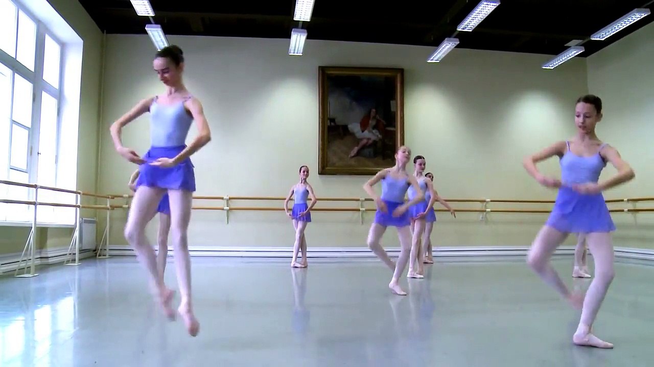 Vaganova Ballet Academy. Jumps, Classical Dance Exam. Girls, 4th class. new - video Dailymotion
