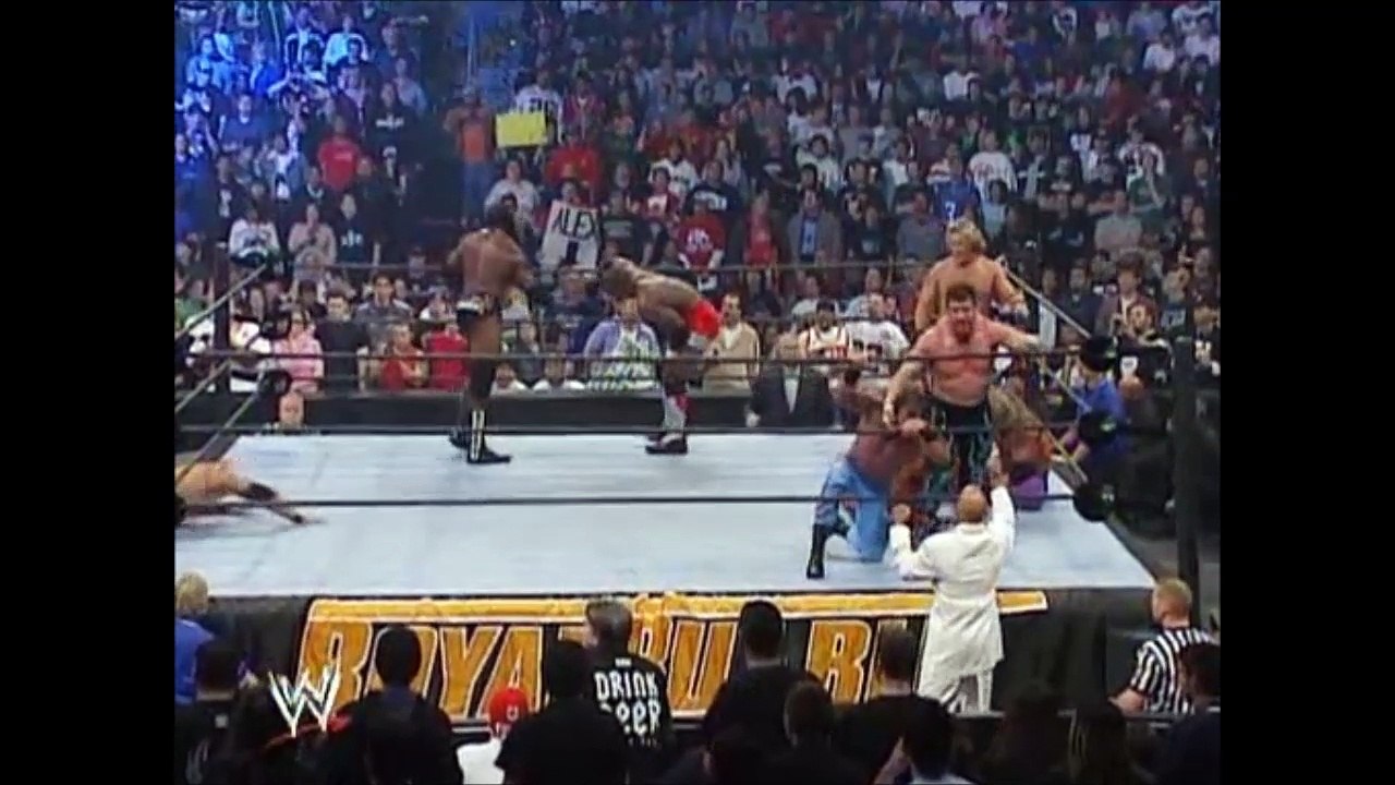 WWE 2005 Royal rumble match Entrances - 동영상 Dailymotion