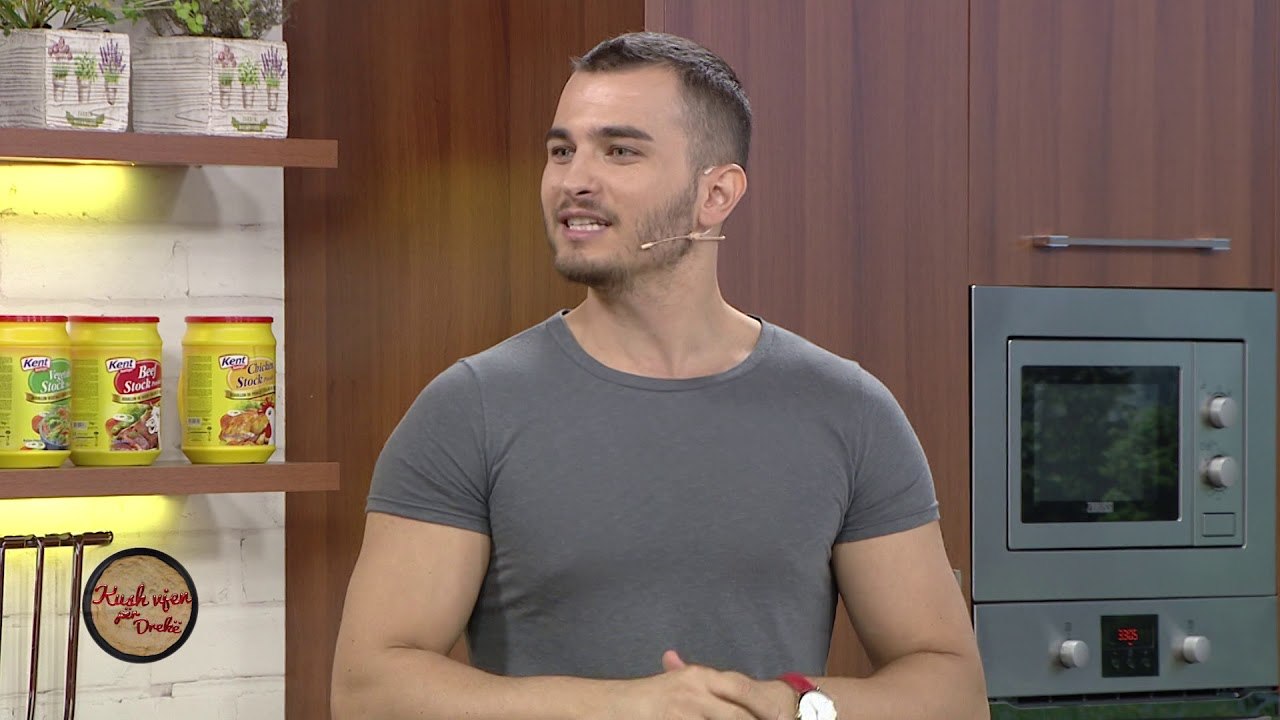 Kush vjen per dreke/ Pjata e Arjon Muçes (04.10.17) - video Dailymotion